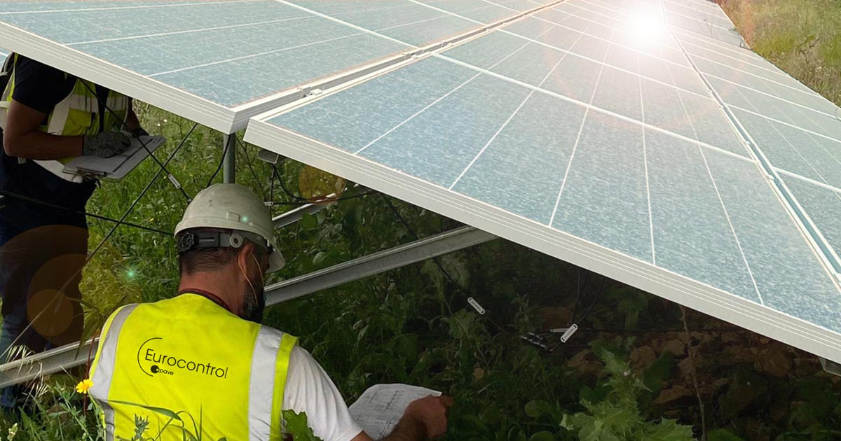 Services for solar photovoltaic energy