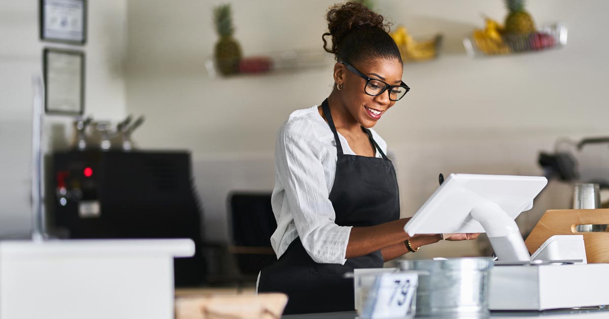 Manage risks in Very small businesses SME freelance workers sector with ...